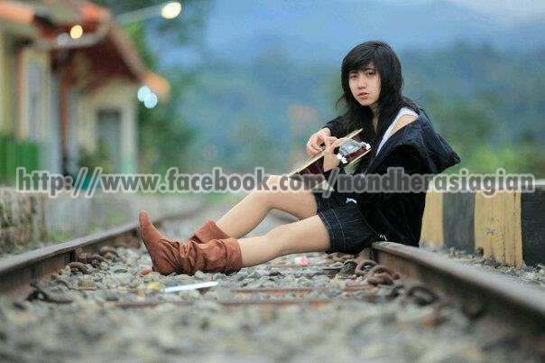 Kirana Syifaurrahmi ☮: She is Non Dhera Siagian