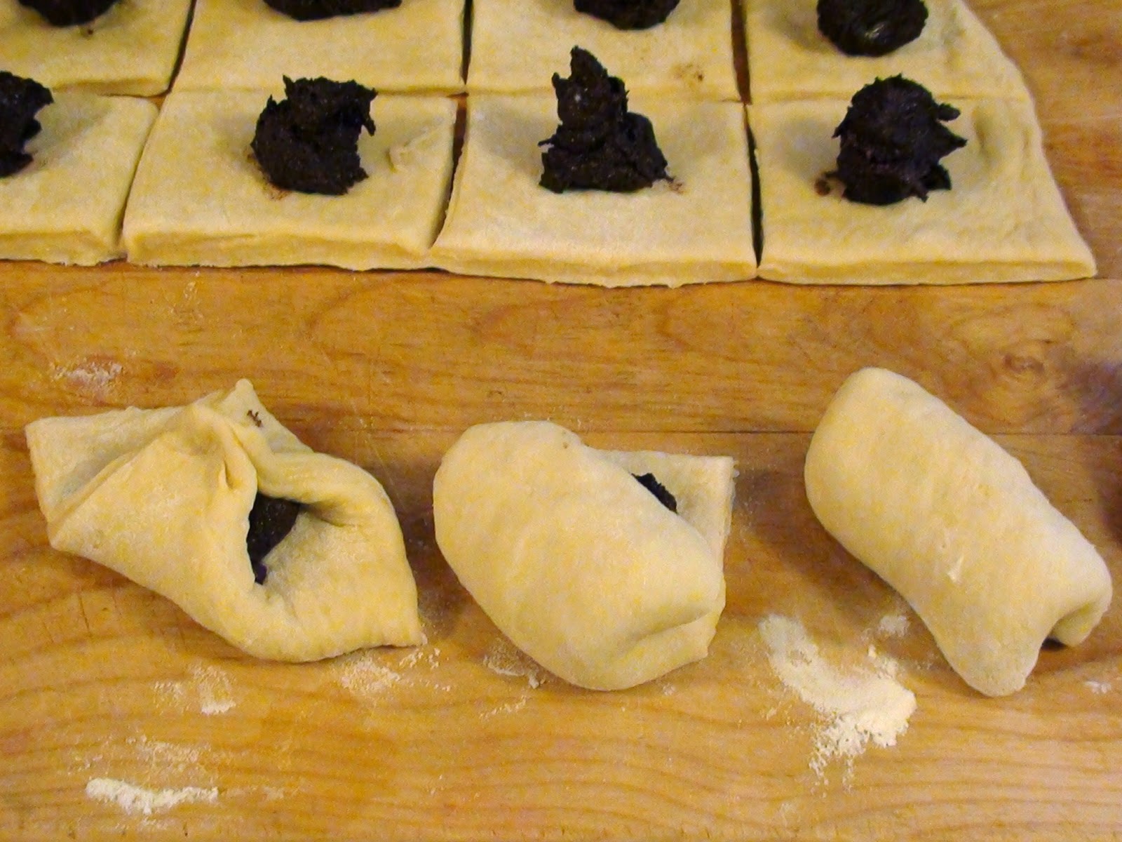 zsuzsa is in the kitchen: HUNGARIAN SWEET BUN - BUKTA