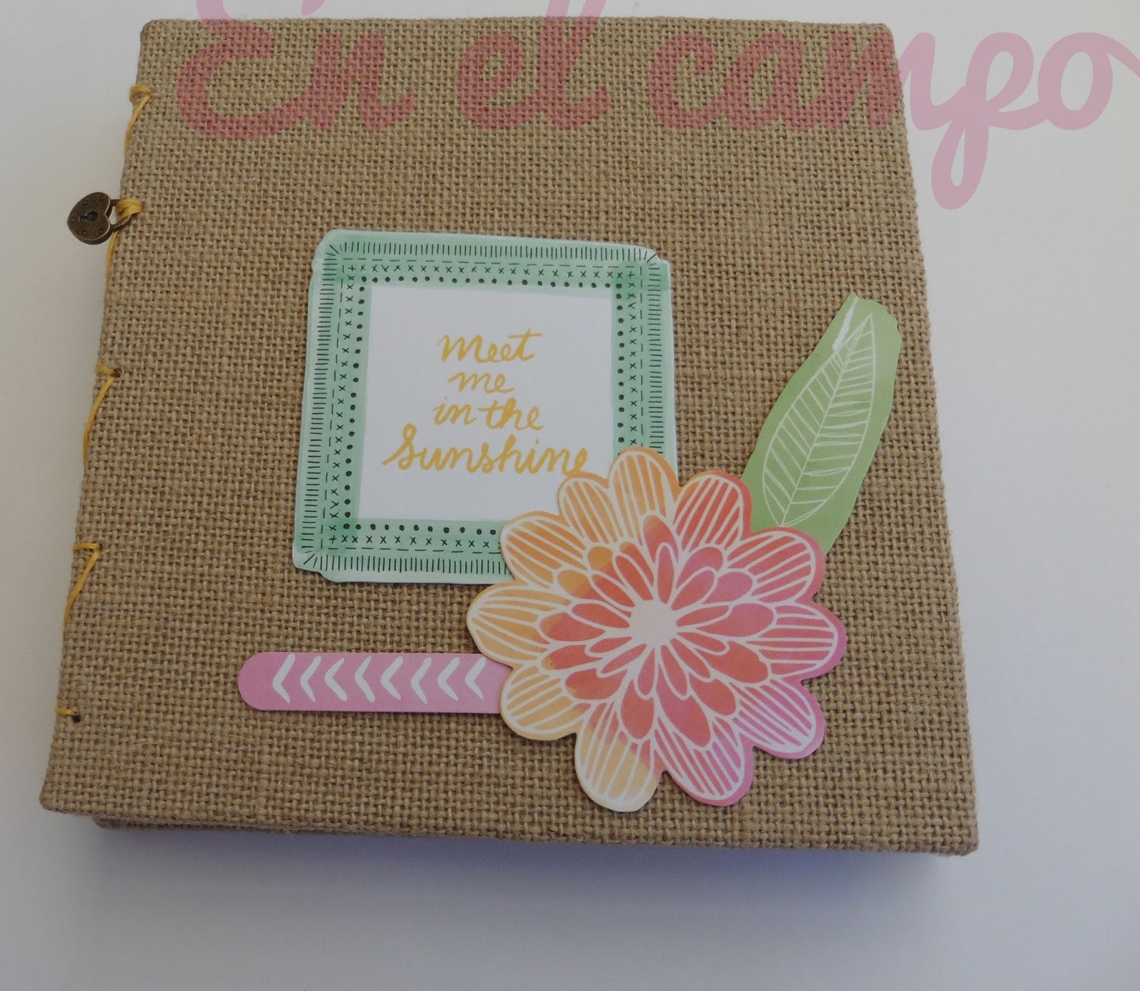 En el campo: Mini álbum con tela de arpillera