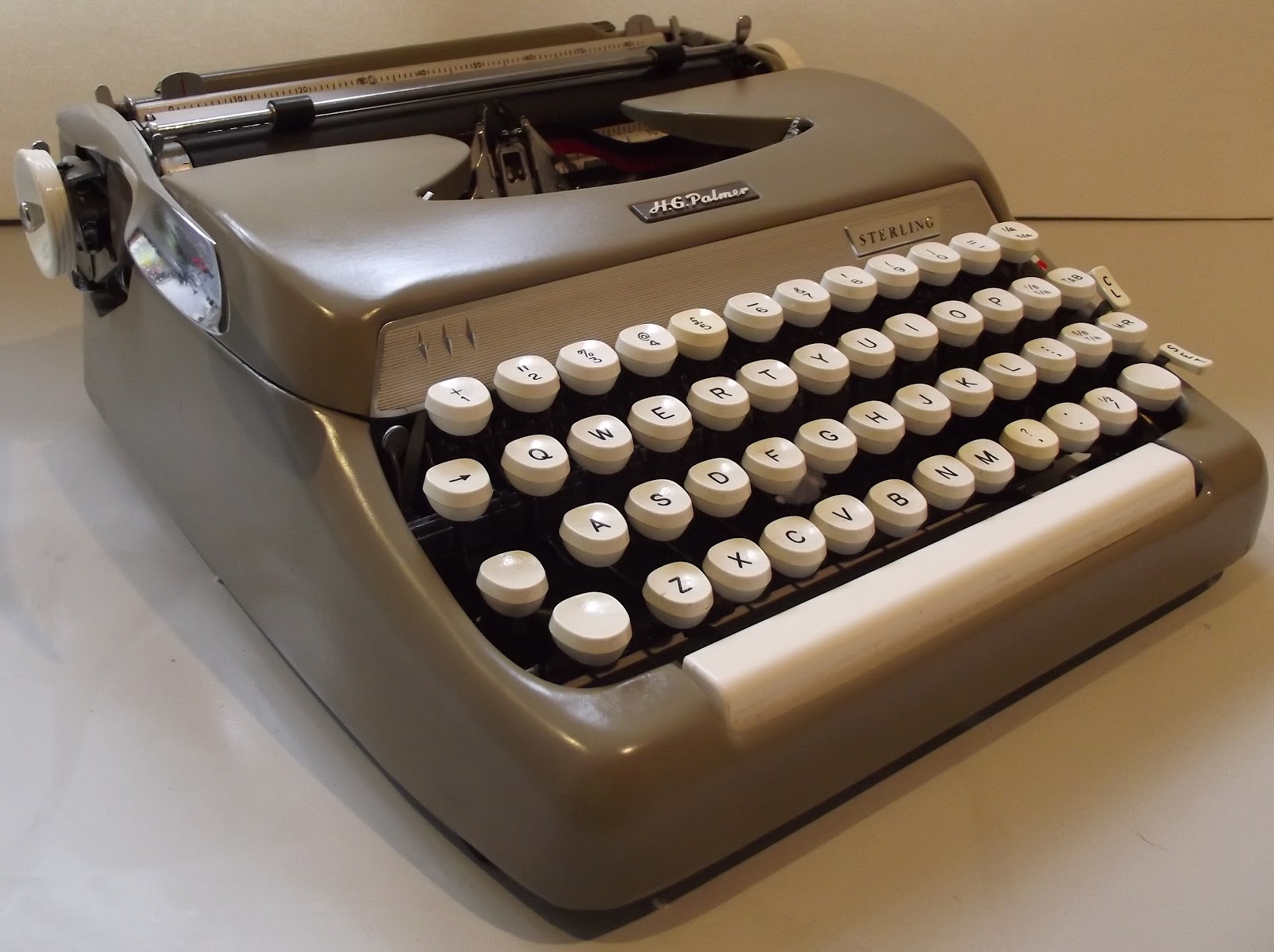 oz.Typewriter: Some More Typewriters for the Exhibition