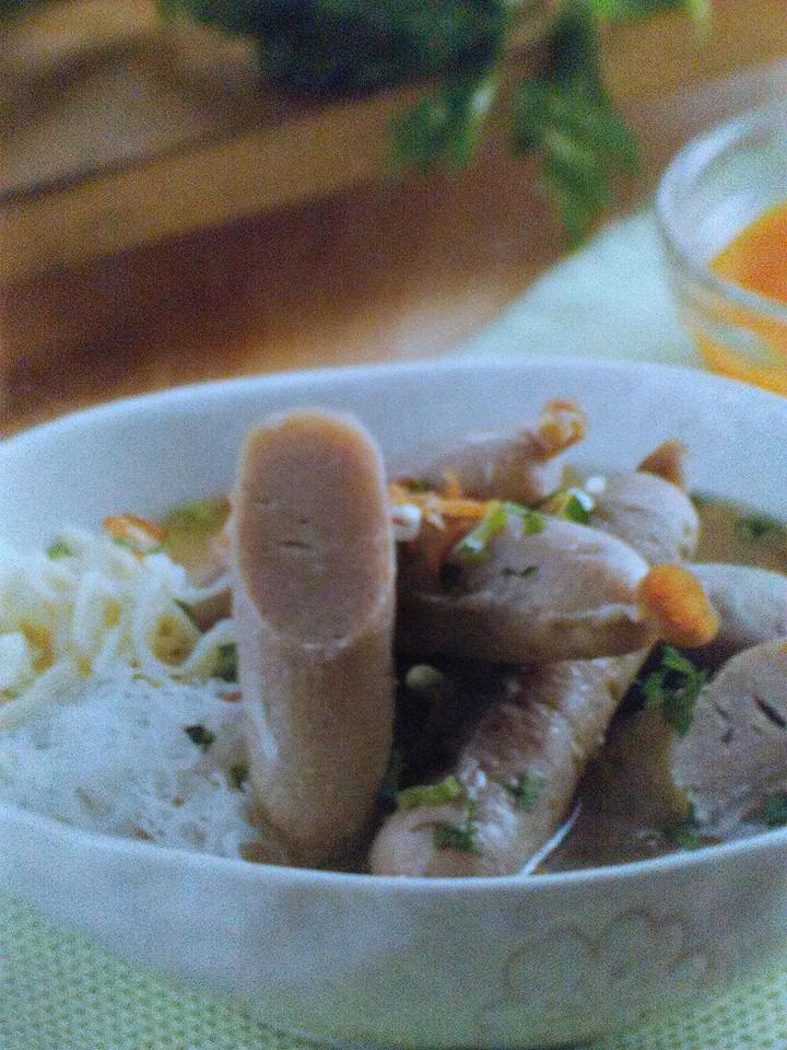 Resep Dapur Bunda: Resep dan Cara Membuat Bakso Usus Sapi Nikmat