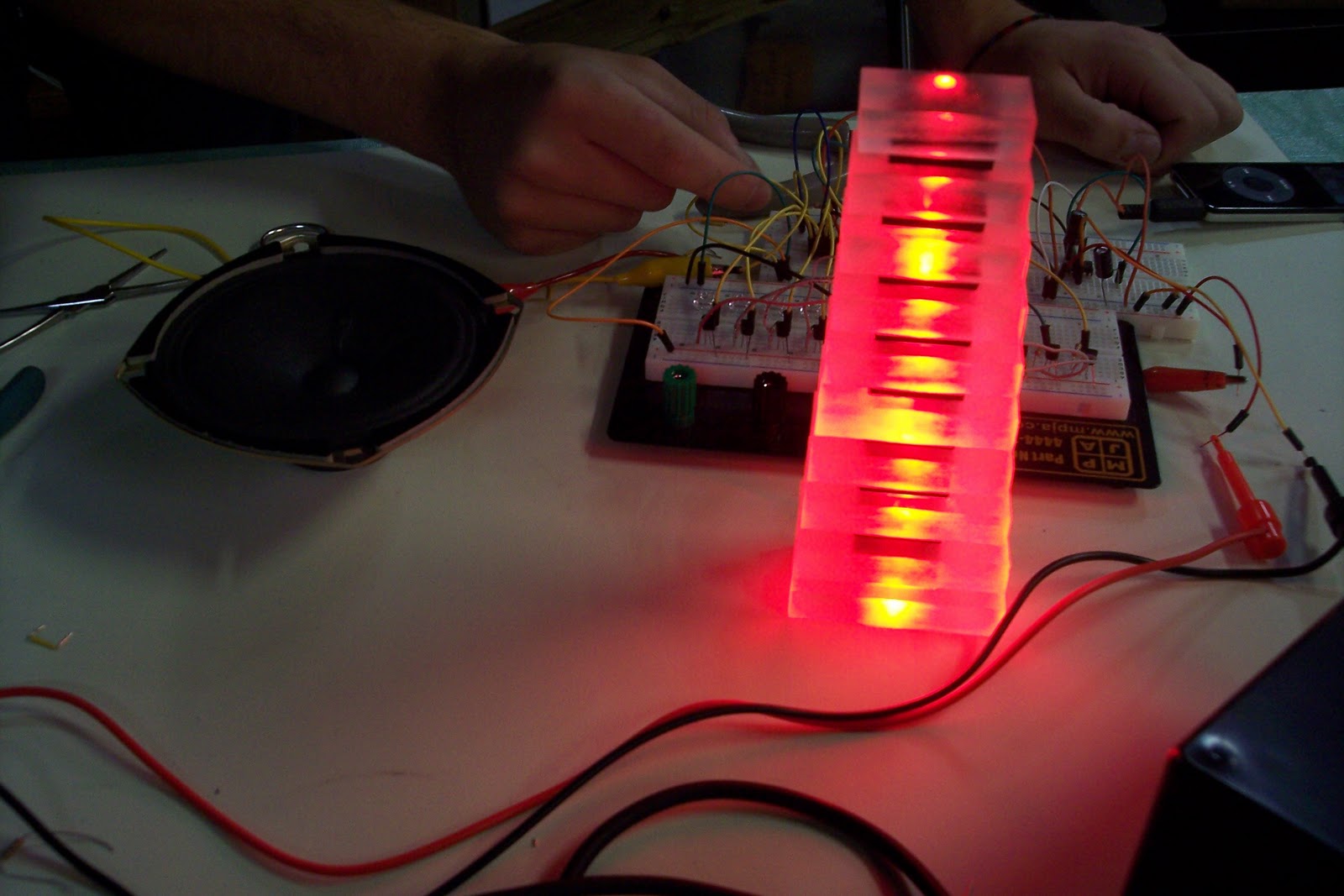Mad Geek Engineering: LED Tower VU meter