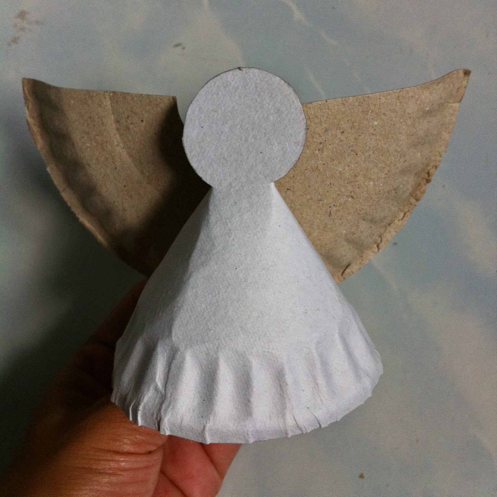 the world i know: Paper Plate Angels