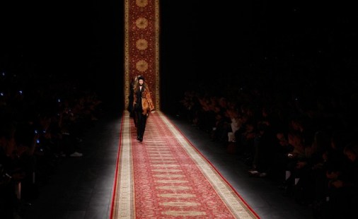 Two Clouds in the Sky: Amazing runway shows... By M.