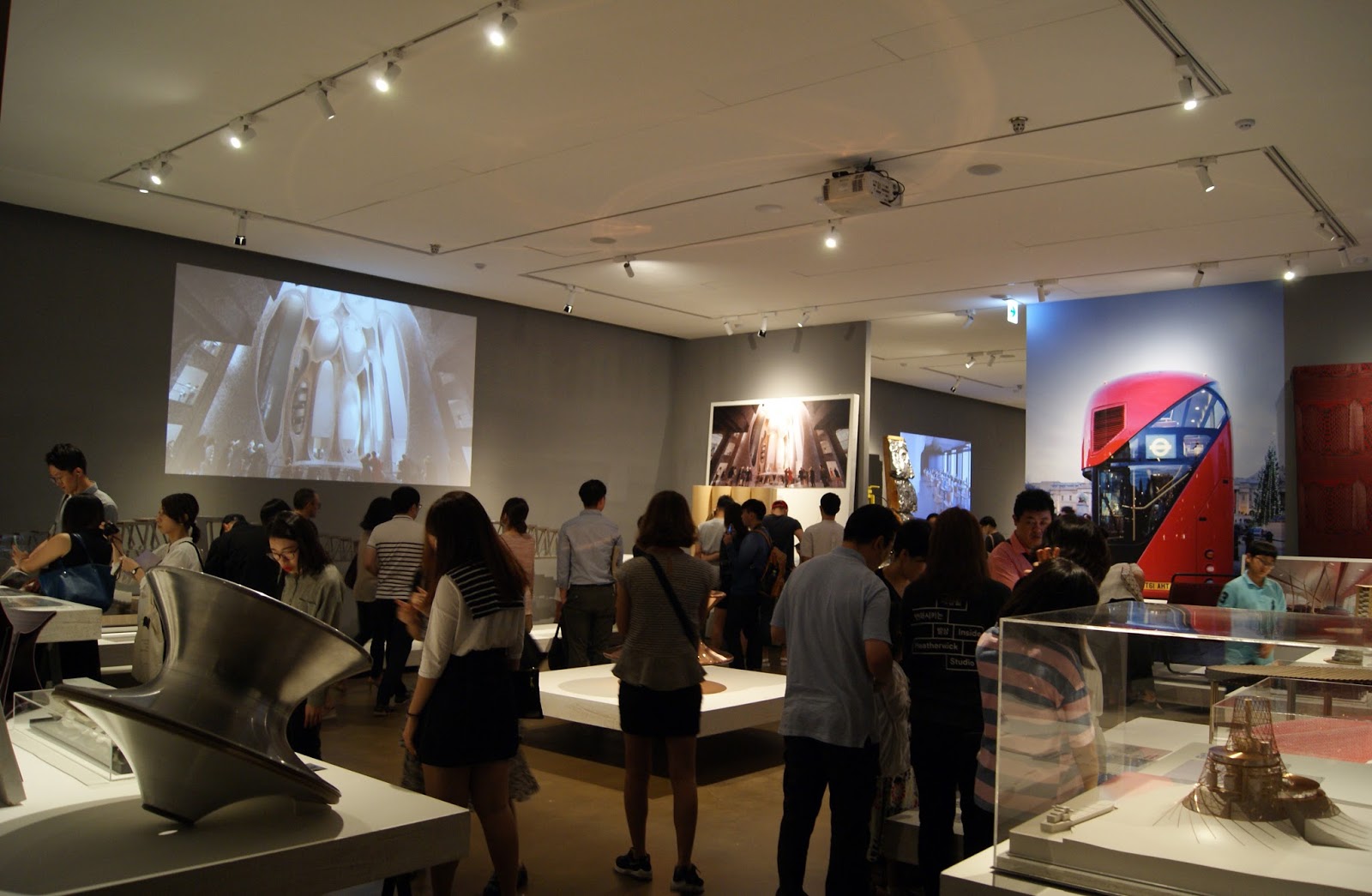 Touring Korea: D Museum: Inside Heatherwick Studio