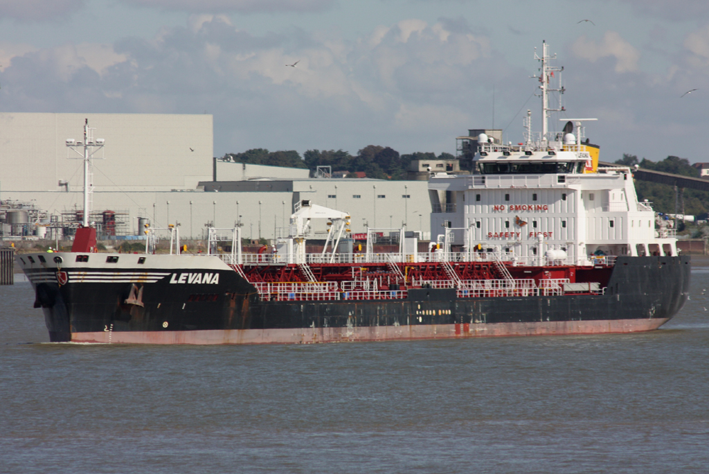 UK Shipping: LEVANA in St Clements Reach for Vopak 22/09/2012