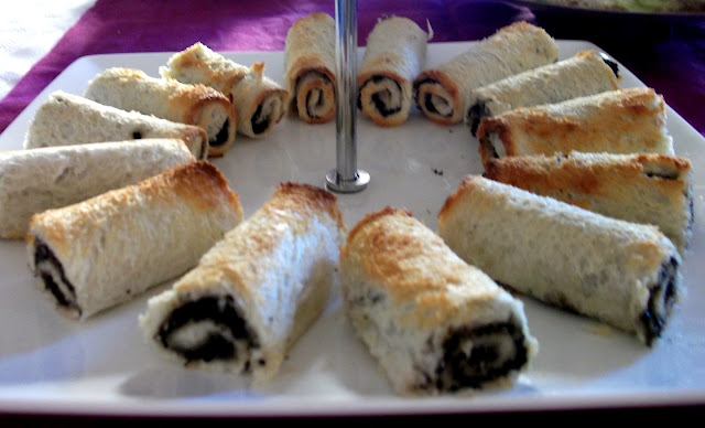 LA COCINA DE MARIANNE: rollitos de pan con tapenade