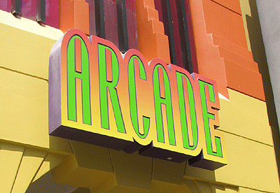 Universal Landing: Kingpin's Arcade