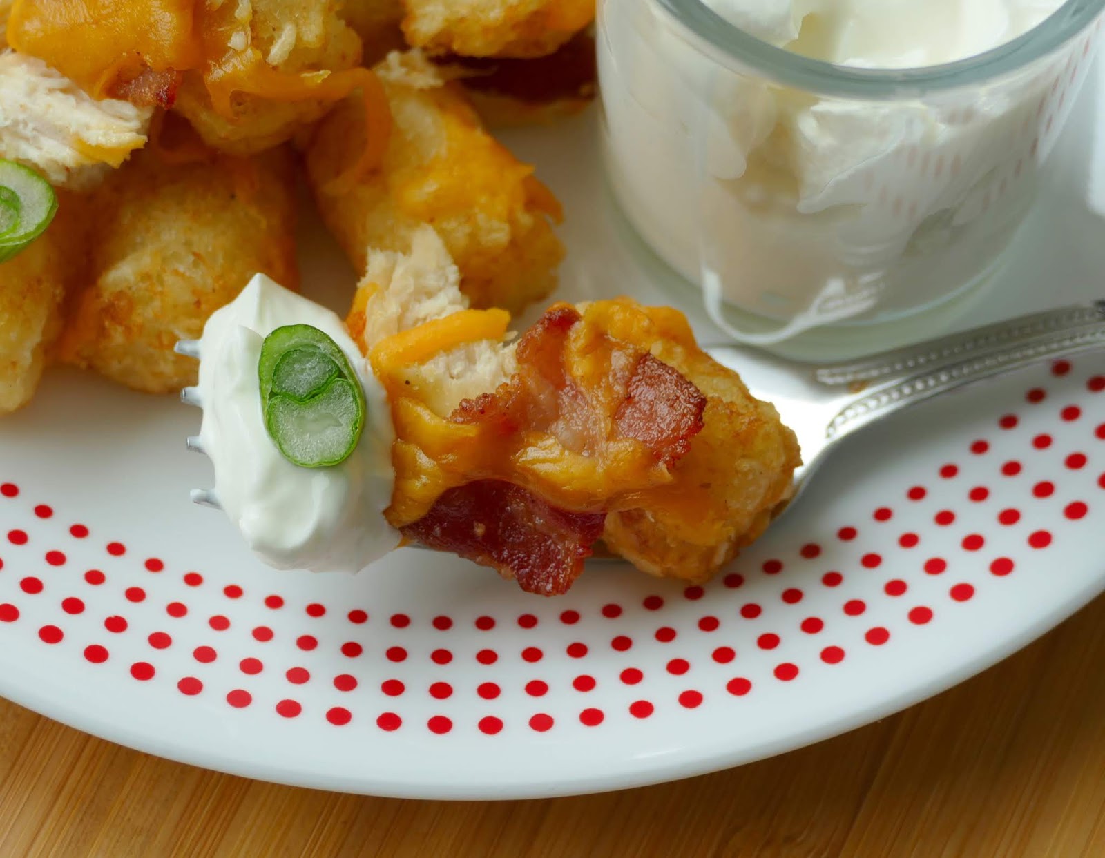 Cheesy Chicken and Bacon Tater Tots Recipe