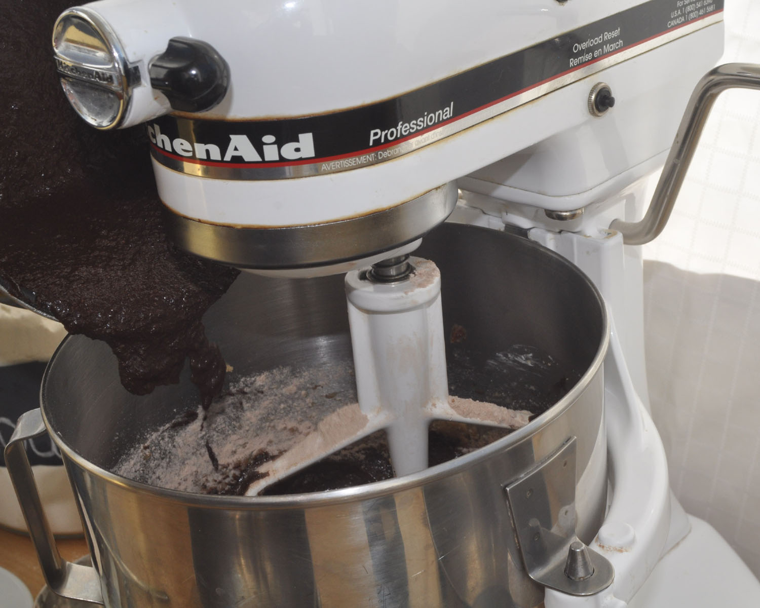 Beki Cook's Cake Blog: Rich Chocolate Cake {Recipe}