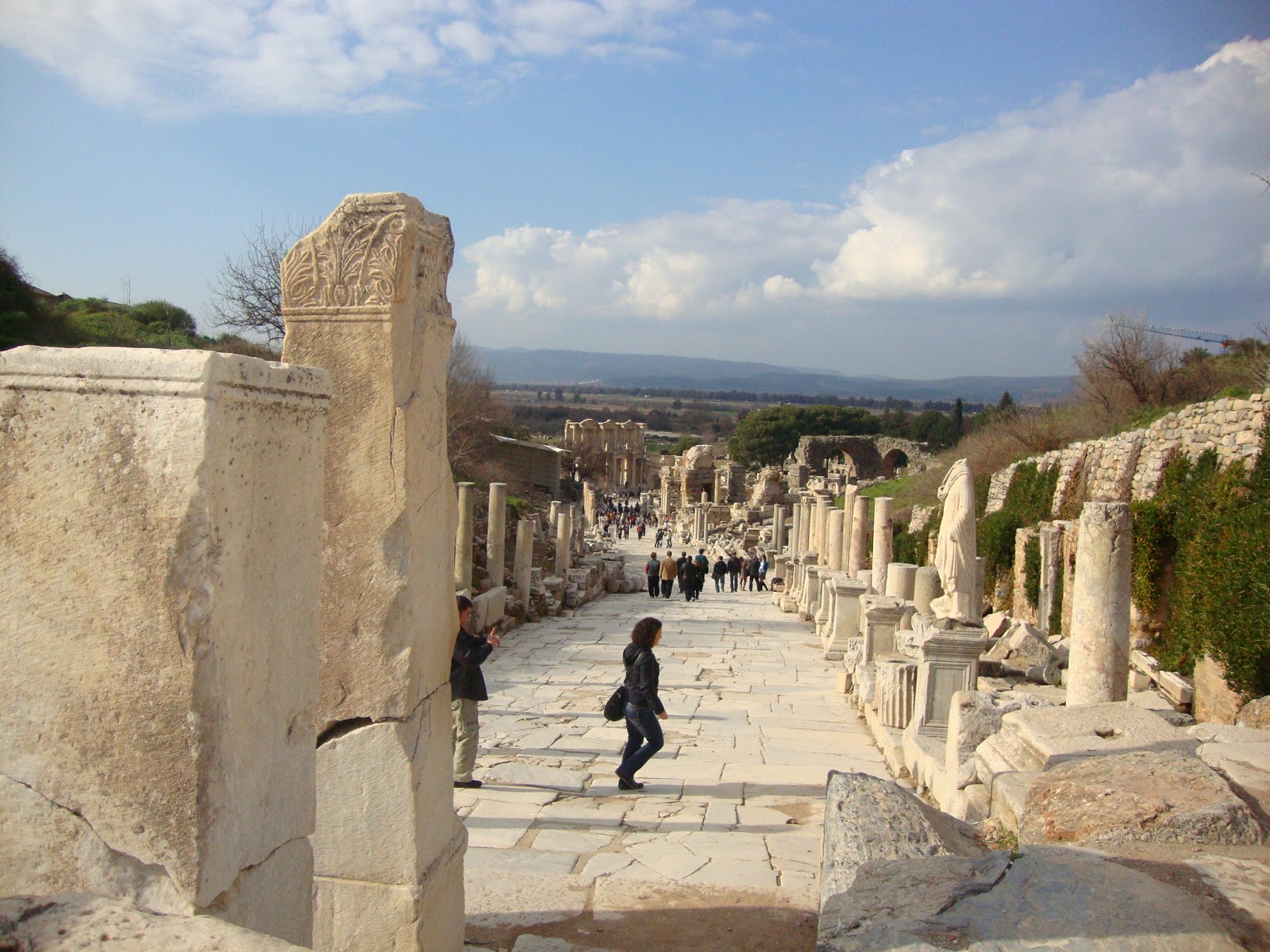 Yollarda Hayat Var...: EFES ANTİK KENTİ (SELÇUK)
