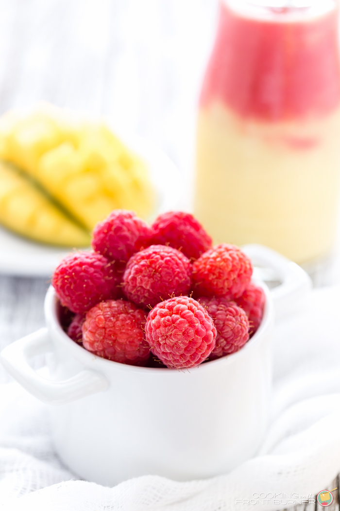 THE BEST MANGO RASPBERRY SUNSHINE SMOOTHIE - It's your life