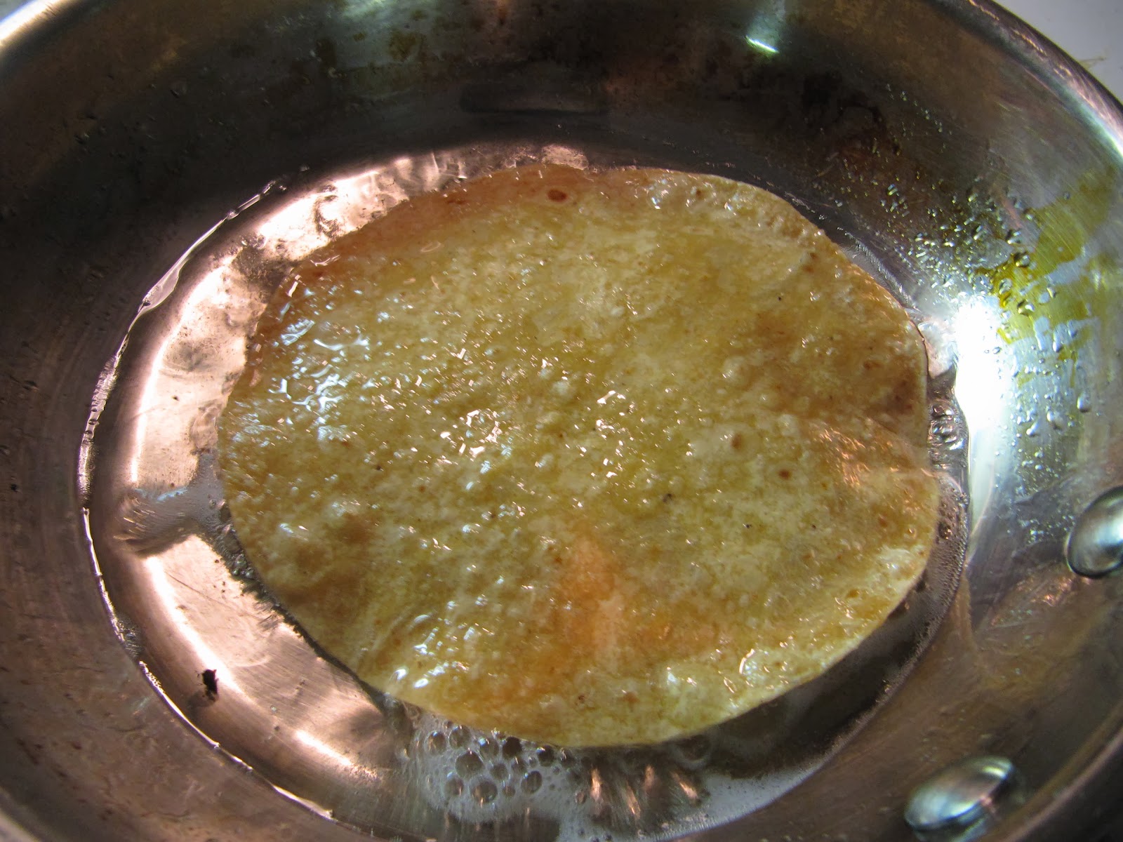 comal caliente: taco night tacos