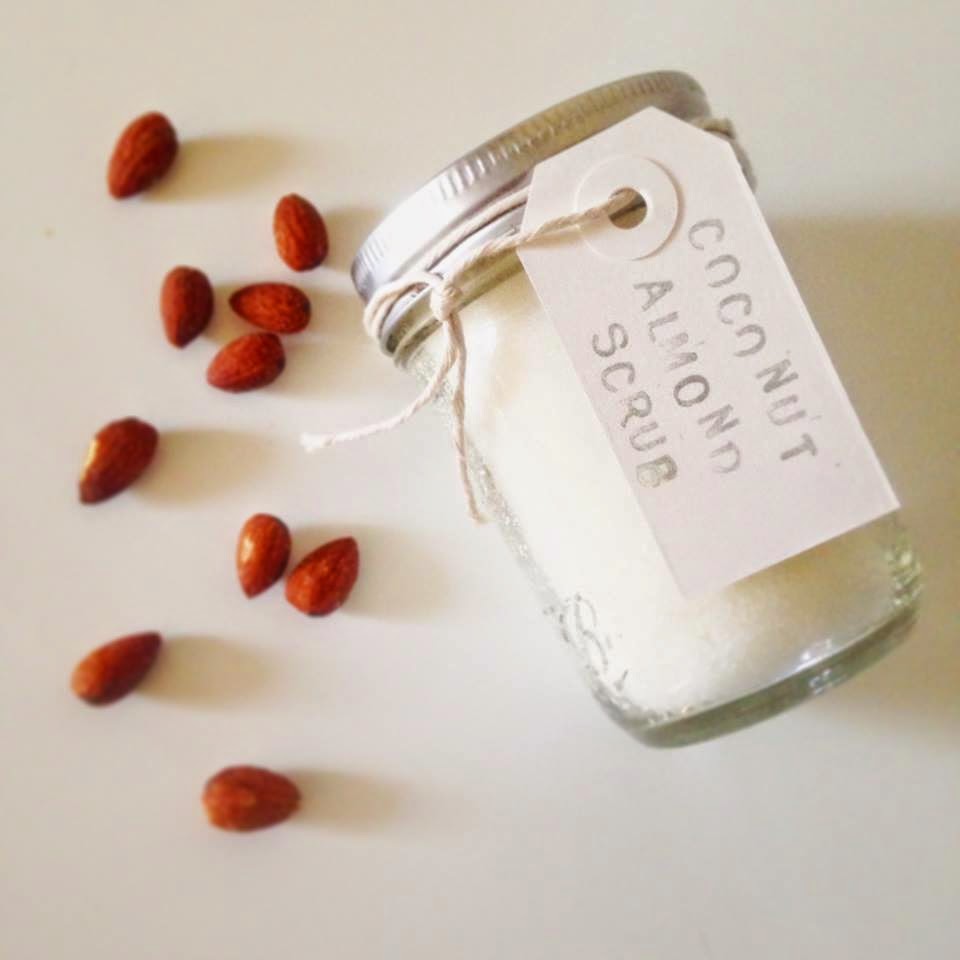 Designing a Life She Loves : Coconut Almond Sugar Scrub || Homemade