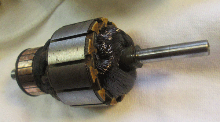 My Sewing Machine Obsession: Featherweight motor; Singer 221 motor