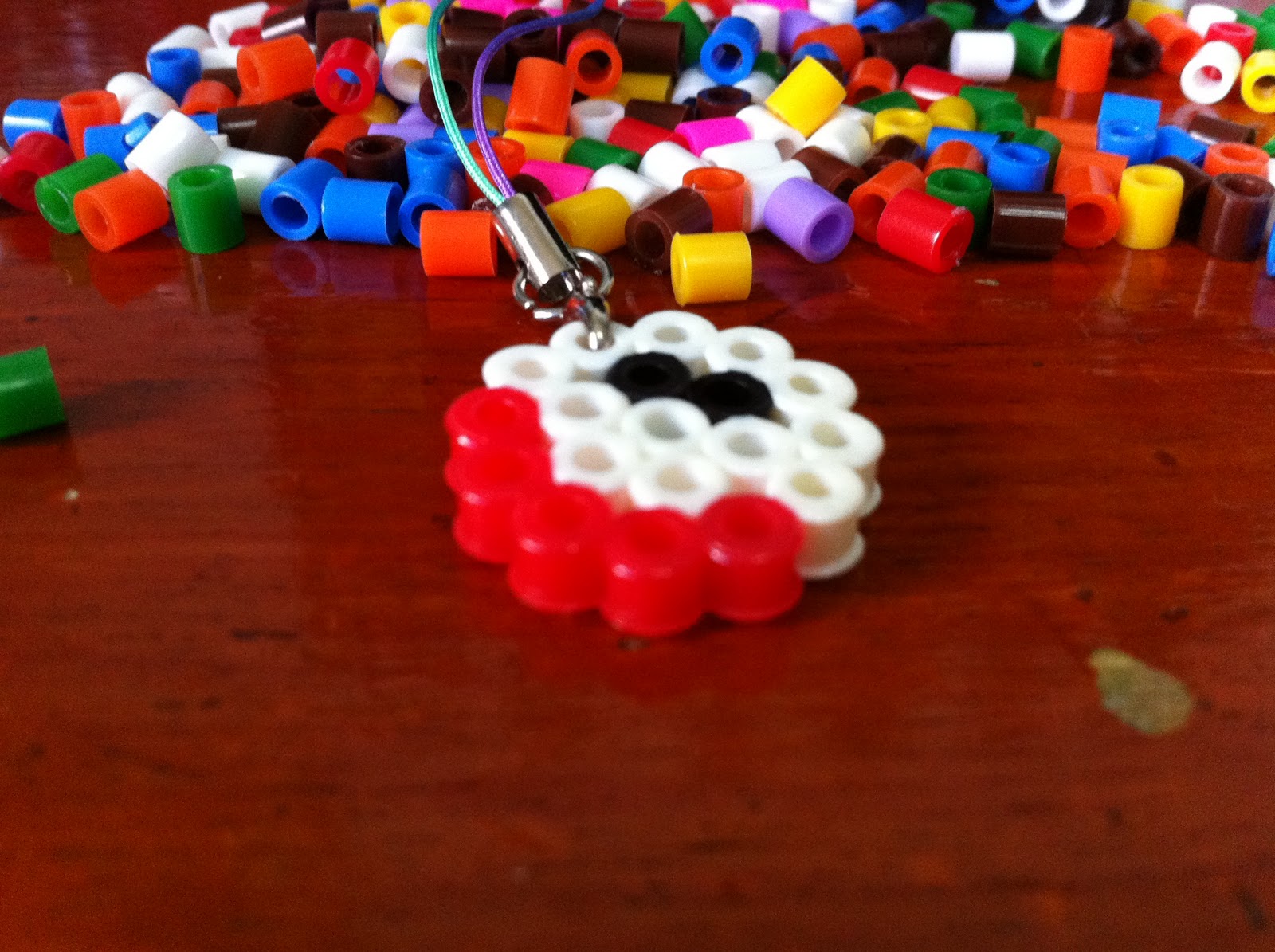 Maniacshoppingzxc: Pyssla designs