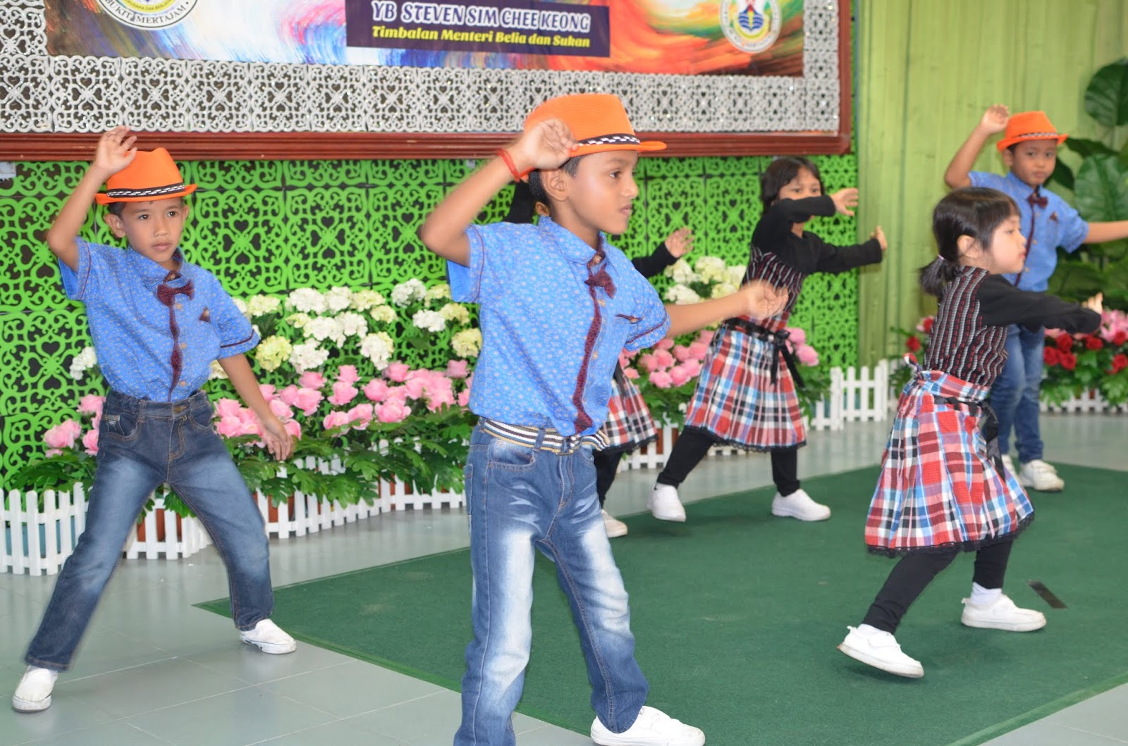 SK STOWELL: HARI UCAPAN & ANUGERAH CEMERLANG AKADEMIK 2018