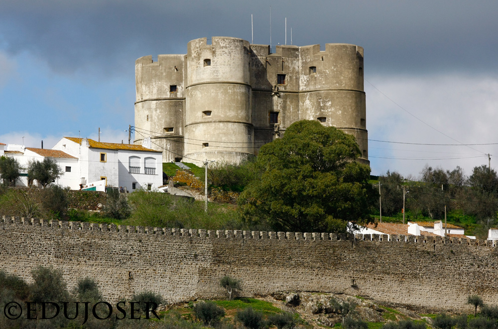 EDUJOSER: CASTILLO DE ÉVORA MONTE (Portugal)