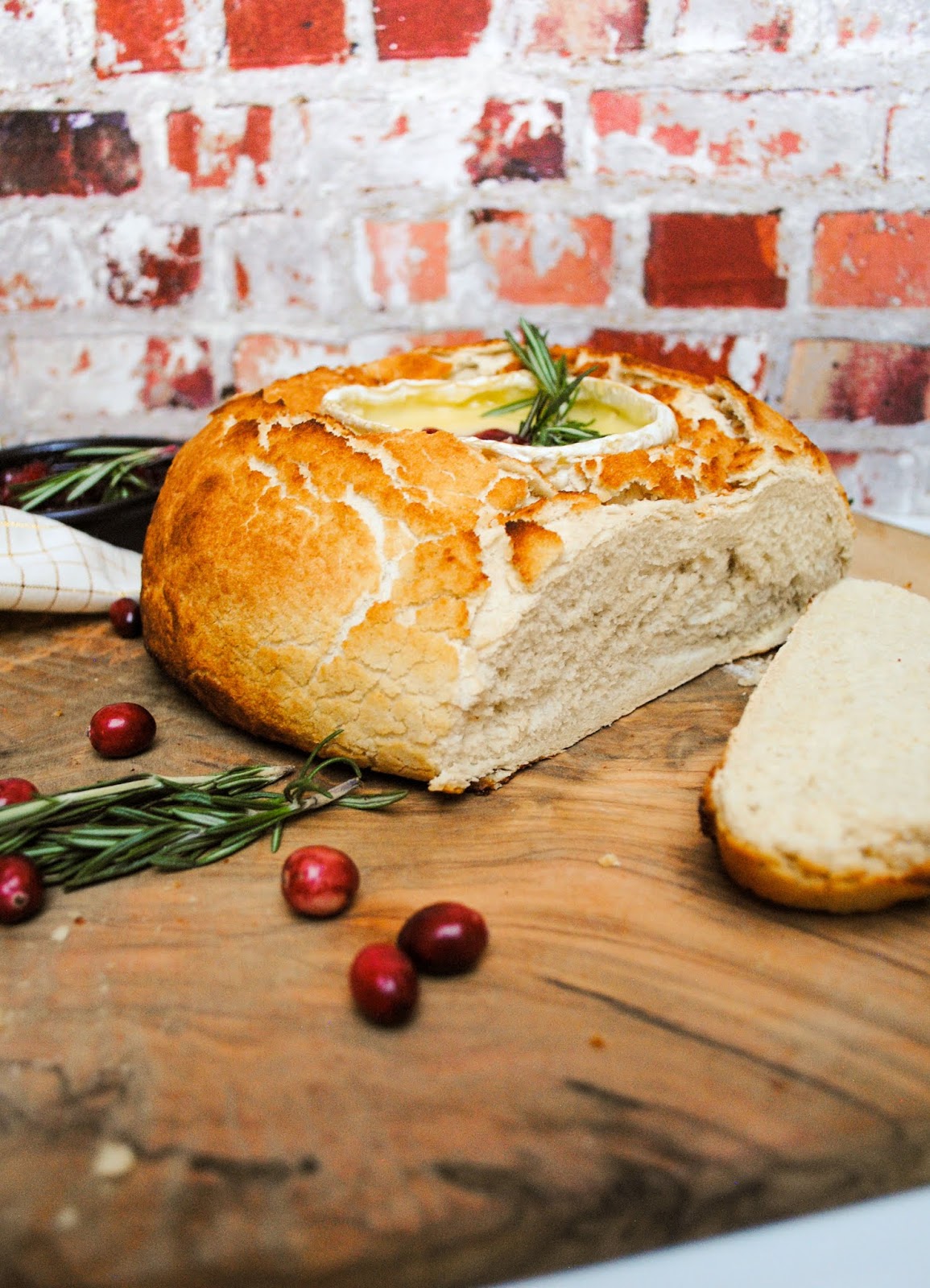 Sharkett Sisters: OOZY CAMEMBERT & TIGER BREAD