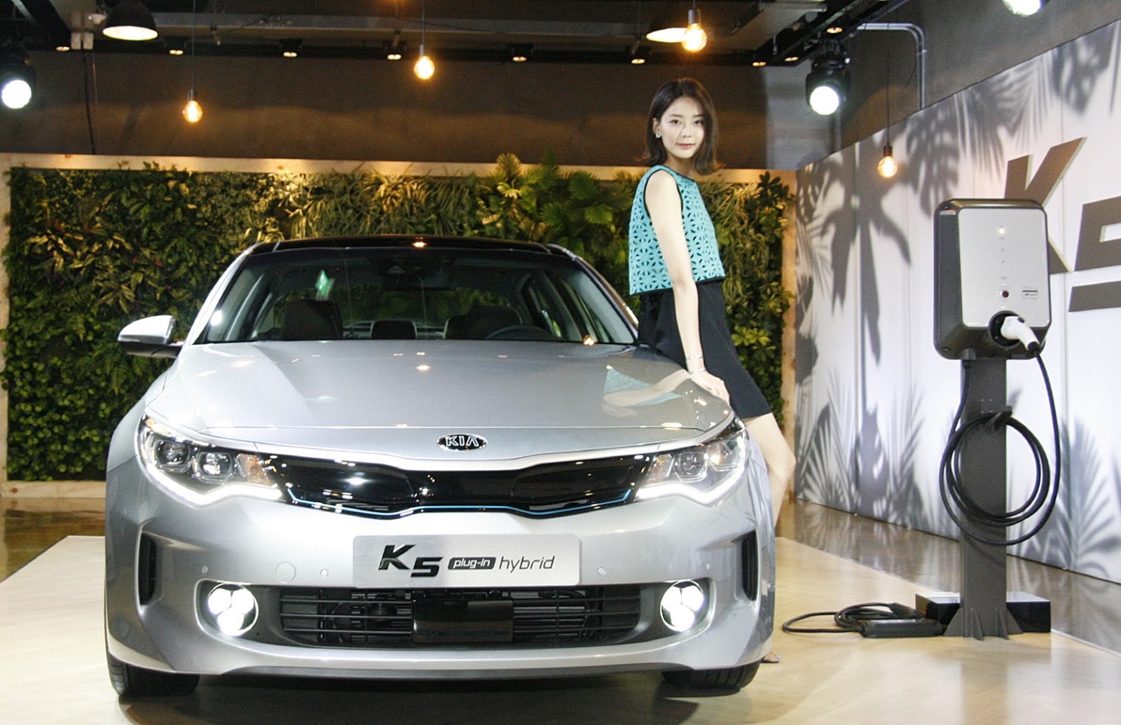 데일리티 : 기아차, ‘2017 K5’, ‘K5 PHEV’ 출시