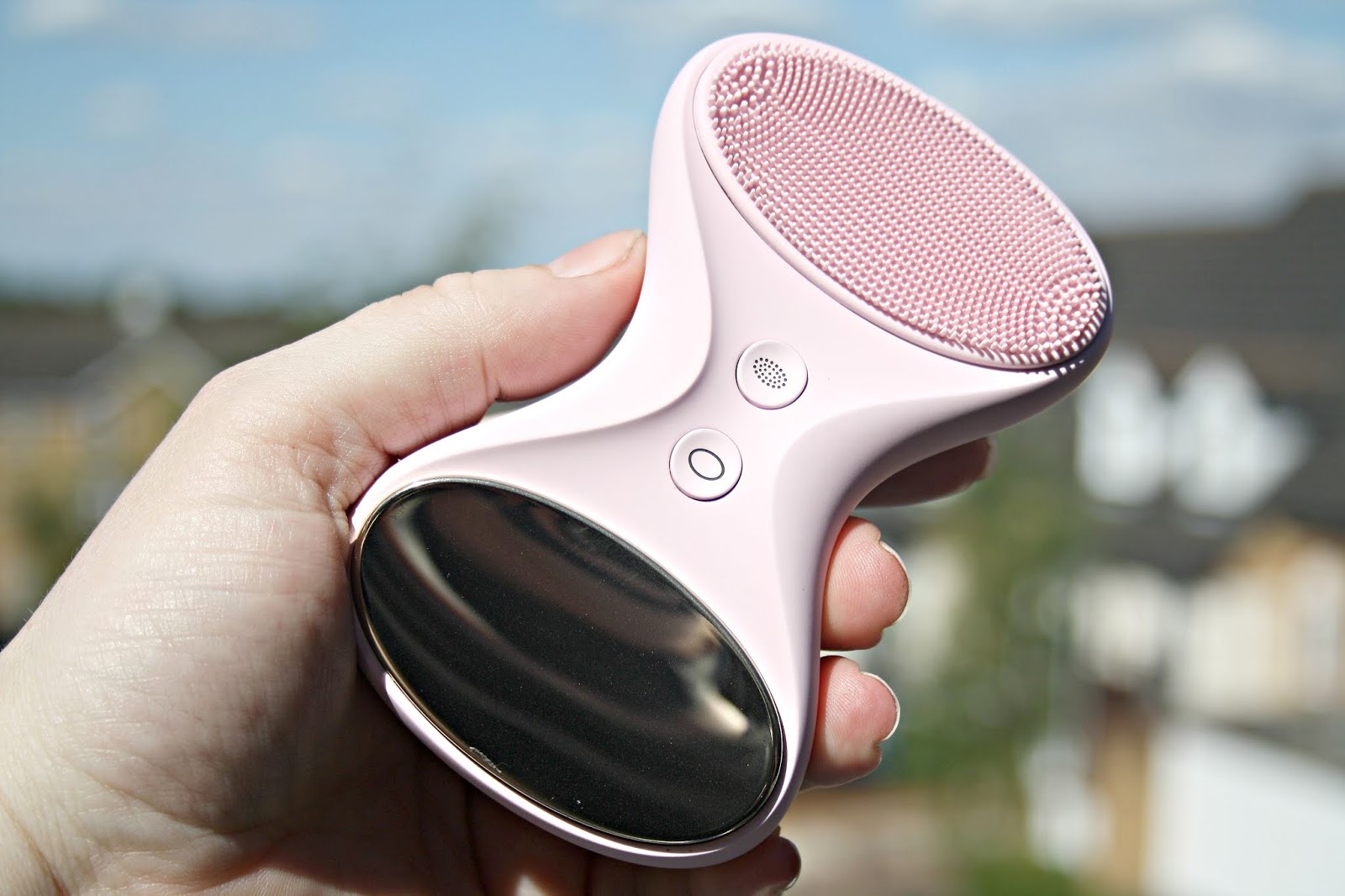 Beautyqueenuk | A UK Beauty and Lifestyle Blog: BeGlow Tia - All-In-One ...