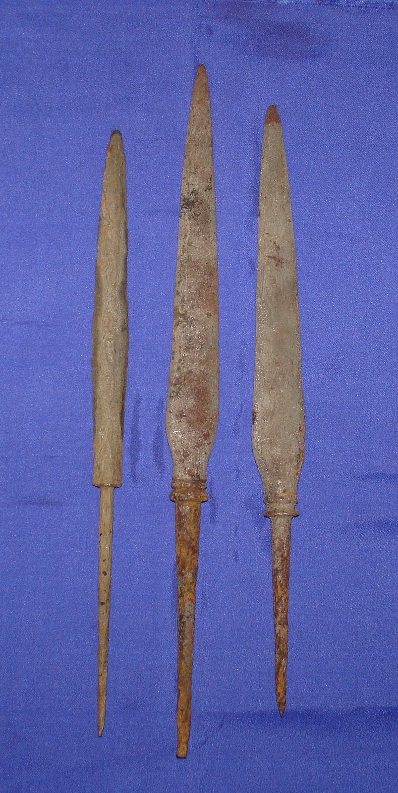 Besi Aji Nusantara: Tombak