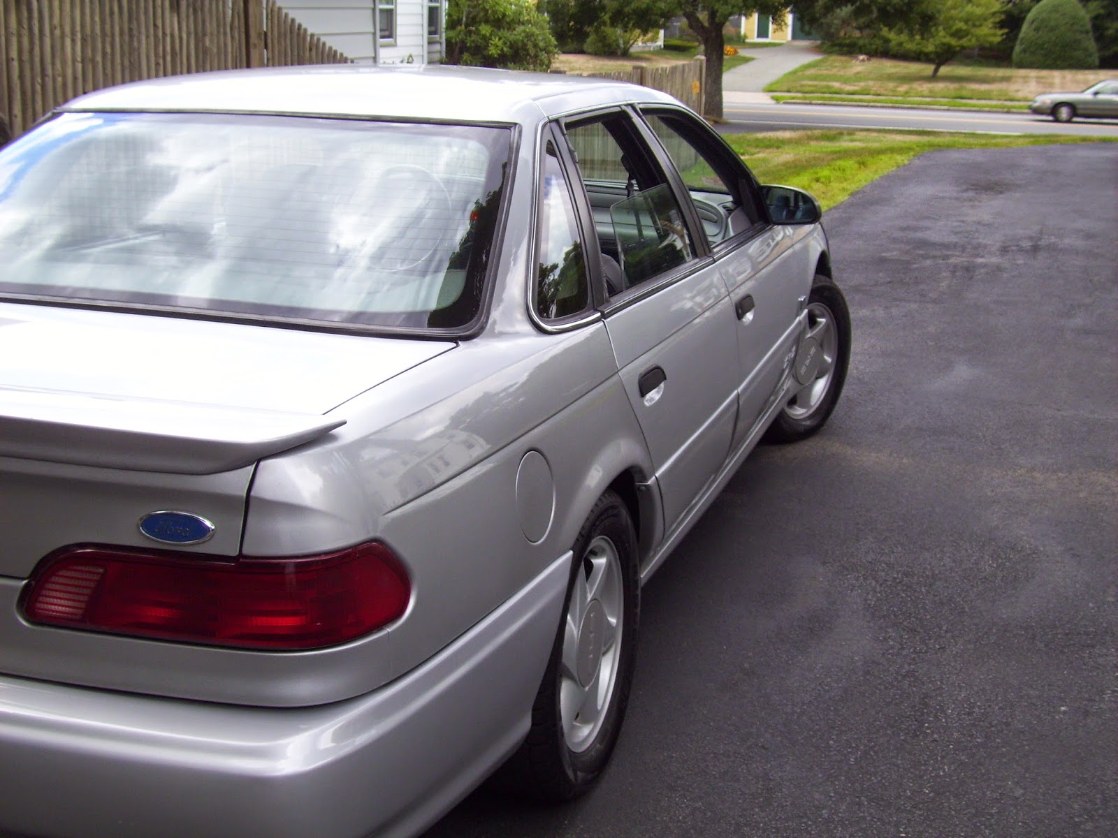 Cars In The Reagan '80s And Beyond: 1989-1995 Ford Taurus SHO