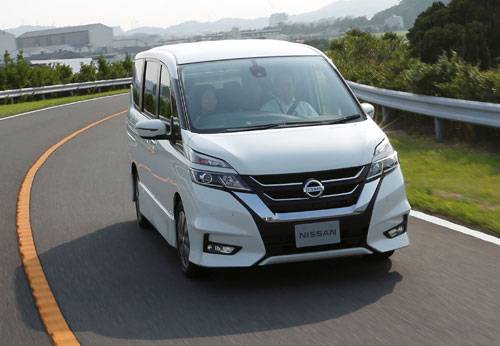 Modifikasi Mobil Nissan Serena - Kumpulan Modifikasi Motor Mobil 2019
