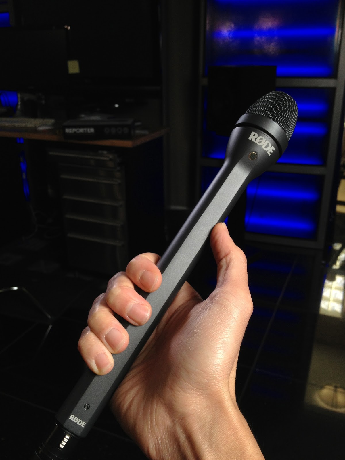 DV Gear Talk: RODE Reporter Interview Microphone