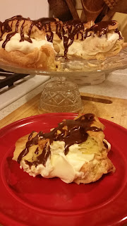 The Last Cordwainer: Boston Eclair Cake Goodness