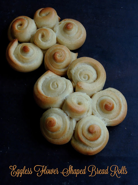 Priya's Versatile Recipes: Eggless Flower Shaped Bread Rolls
