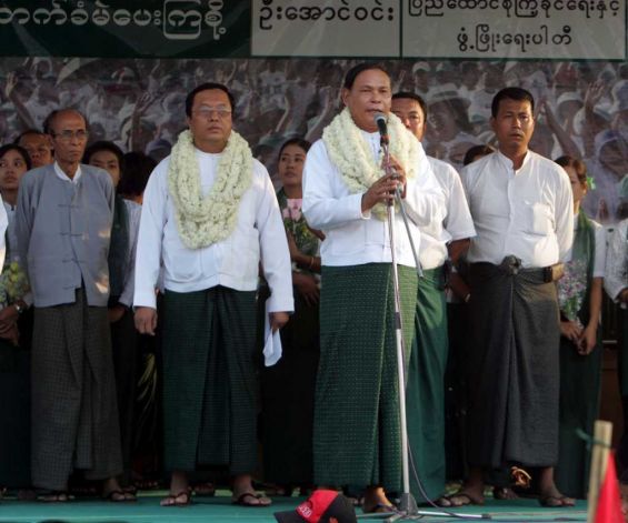 Hla Oo's Blog: Aung Thein Lin’s Interview with Chinese Newspaper