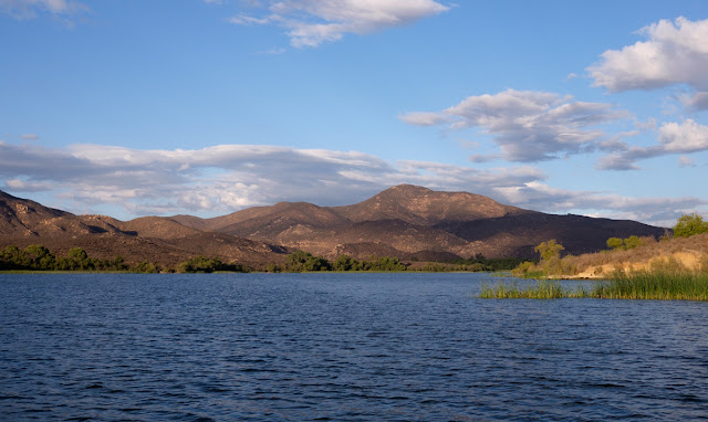PHOTOGRAPHIC CENTRAL: Photo of the Day: Lake Skinner, California