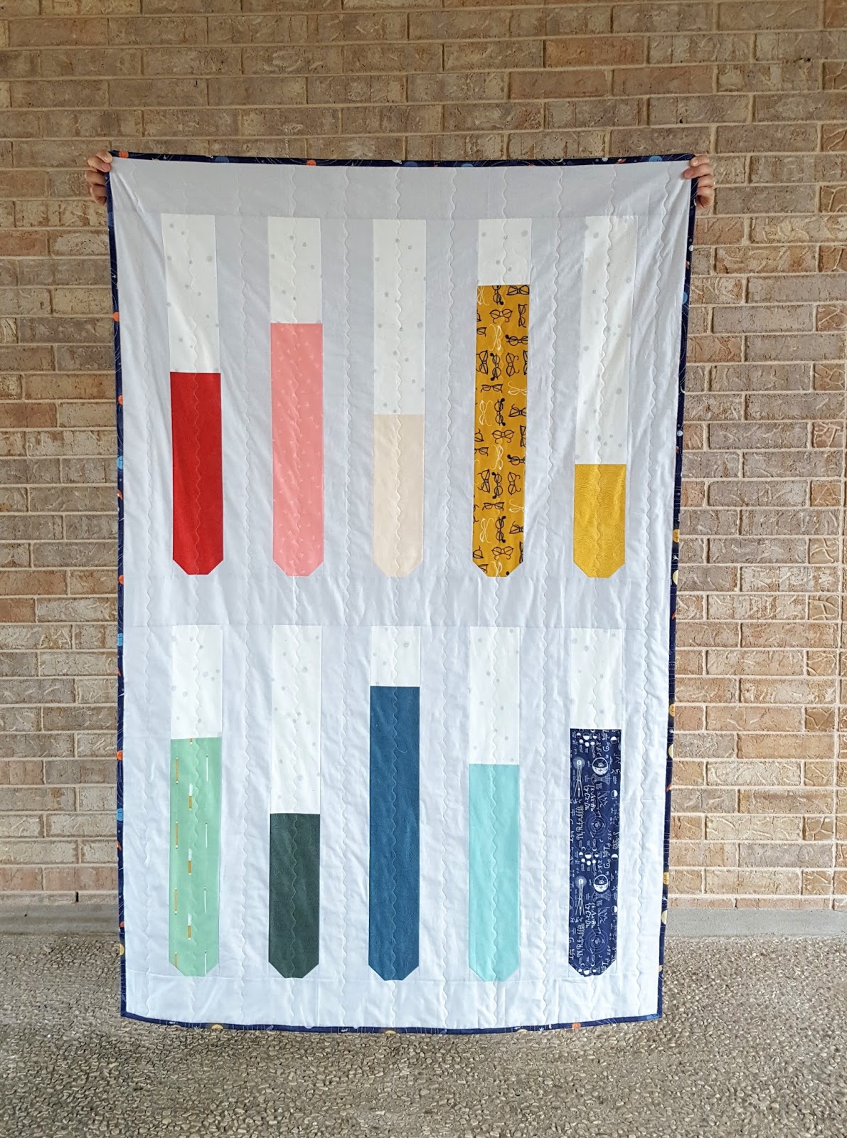 Fabric Mutt: Test Tubes Quilt Tutorial