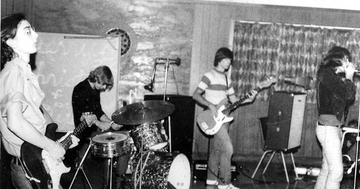 Yarmouth Bands: Captain Hook