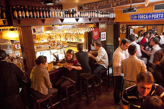 RESTAURANTEANDO: The Blue Pub (SP)