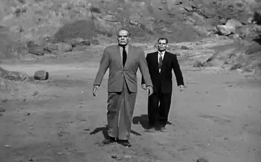 The Bloody Pit of Horror: Invisible Invaders (1959)