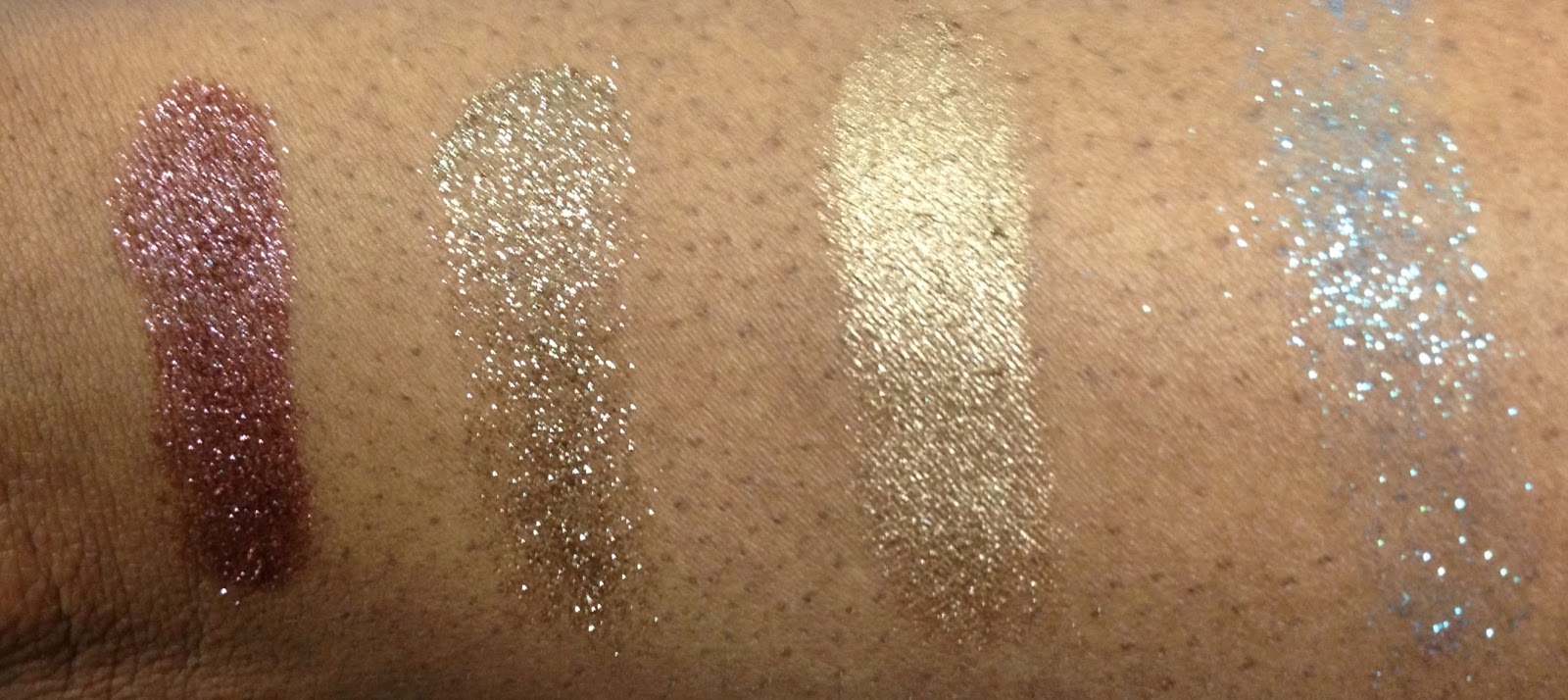 ~*PrettyPisces: MAC Pigment Haul + Swatches