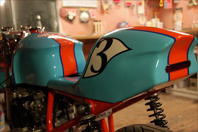 Le Mans Special - Gulf by Ringo - RocketGarage - Cafe Racer Magazine