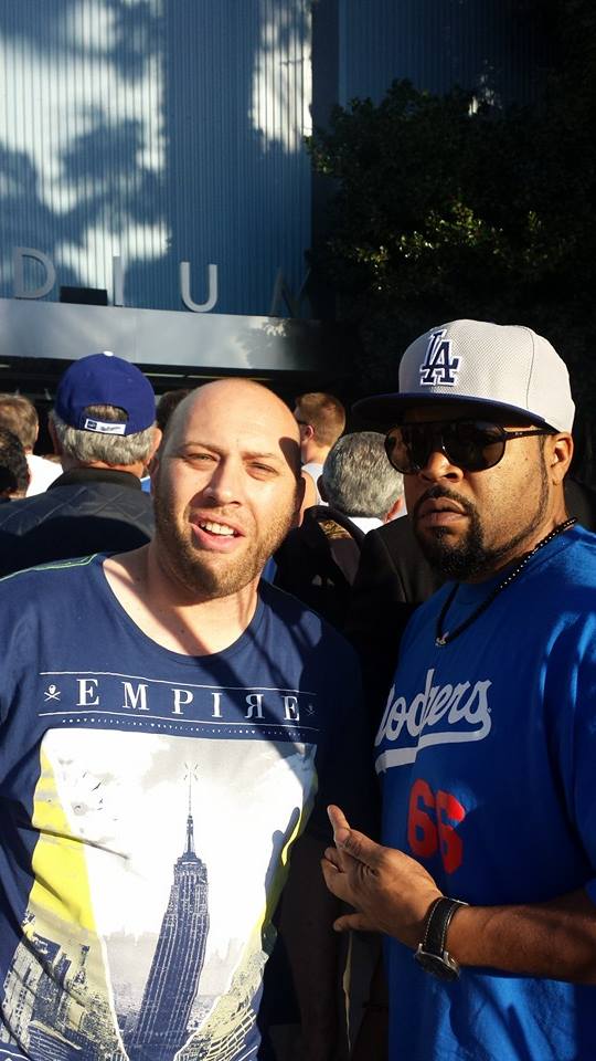 JOHNGY'S BEAT: Friendly Encounters: Ice Cube and Dodger Bobble