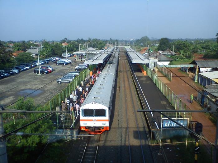 STASIUN KERETA API: Stasiun Rawa Buntu Tangerang Selatan