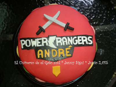 El Universo del Gato Azul: Pastel con tema de Power Rangers