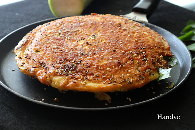 Recipe Of Handvo | How to Make Vegetable Handva - VegRecipeWorld