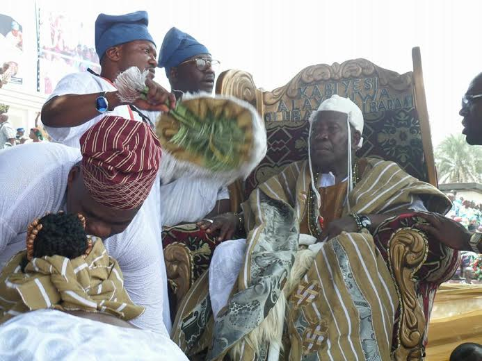 New Olubadan of Ibadan Coronation brings Ibadan to a standstill(photos)