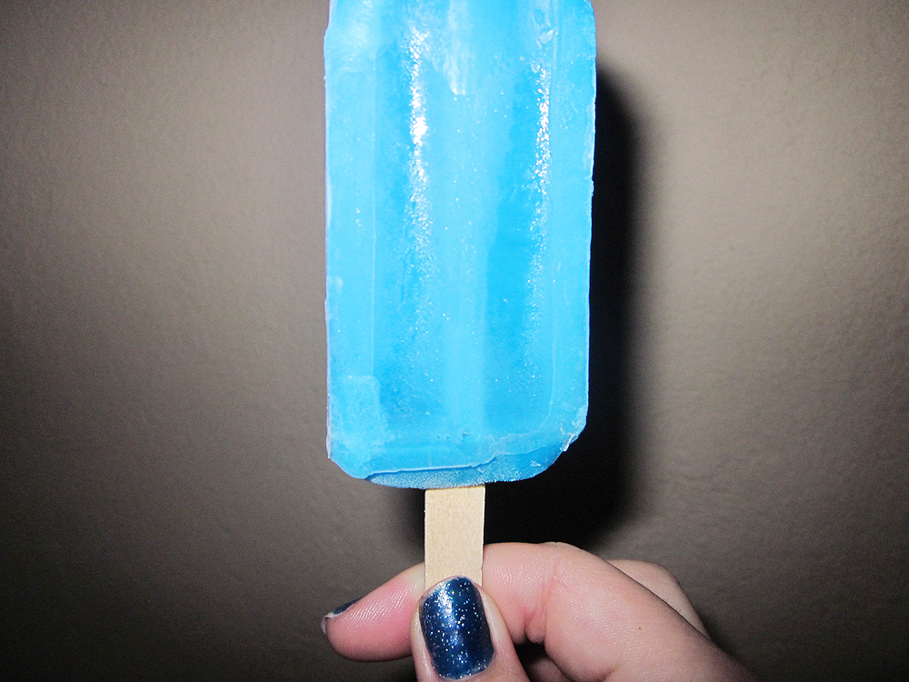 Laura's blog: My ColorFul Dreams: blue ice-lolly!