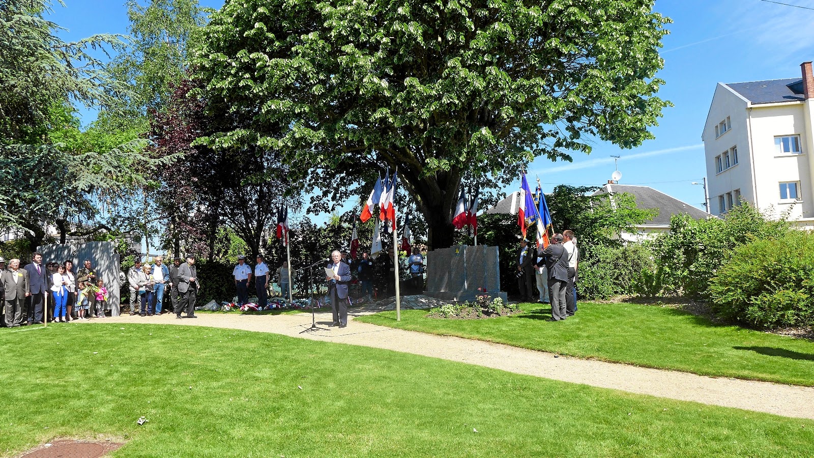 La programmation culturelle du Cercil-Musée Mémorial des enfants du Vel ...