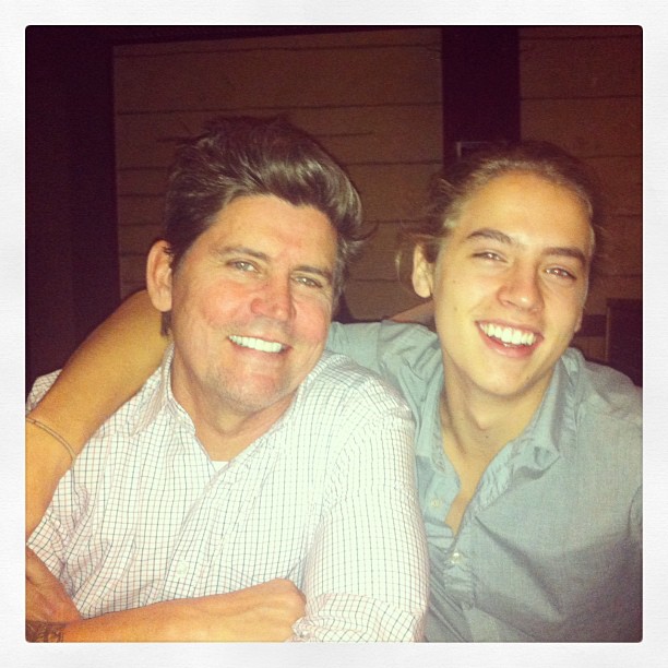Cole e Dylan_Sprouse: Dylan homenagem a seu pai Matthew Sprouse no ...