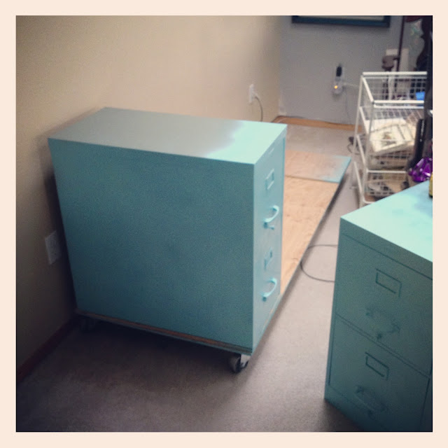 Little Gray Table: New Craft Counter