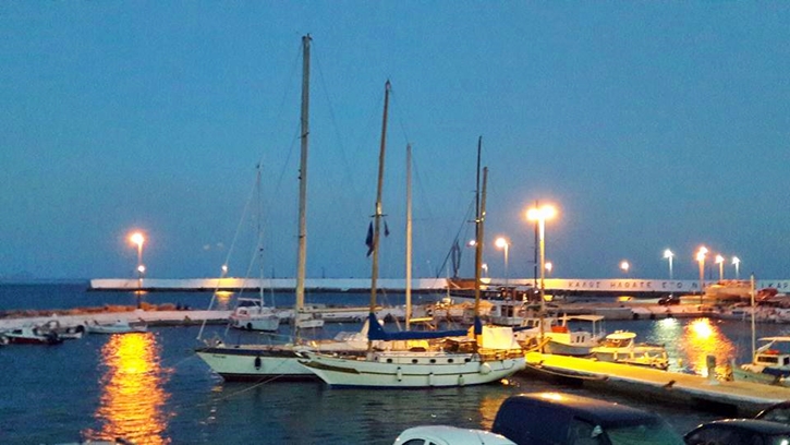New Port Karlovassi: Ομορφες καλοκαιρινες εικονες απο τον Αγιο Κηρυκο ...