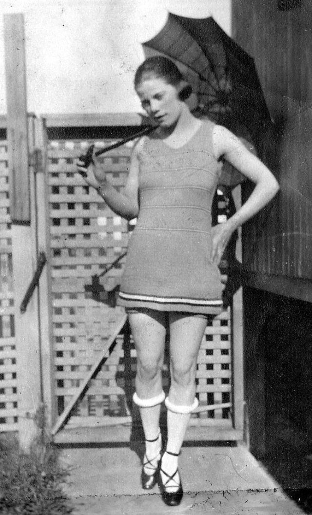 35 Cool Snaps That Defined Fashion Trend of Flappers From the 1920s ...